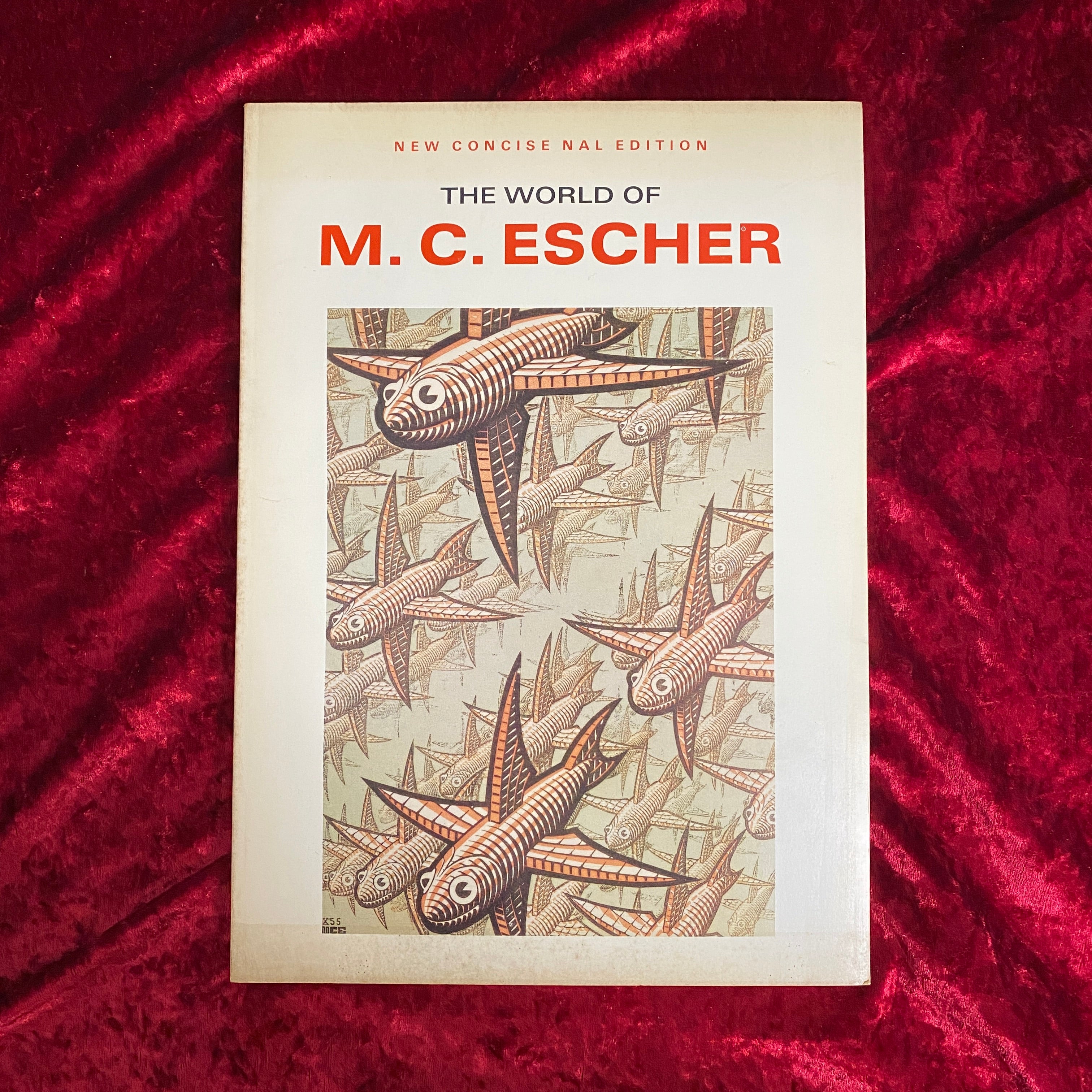 The World Of M C Escher 洋書 – 古書ドリス